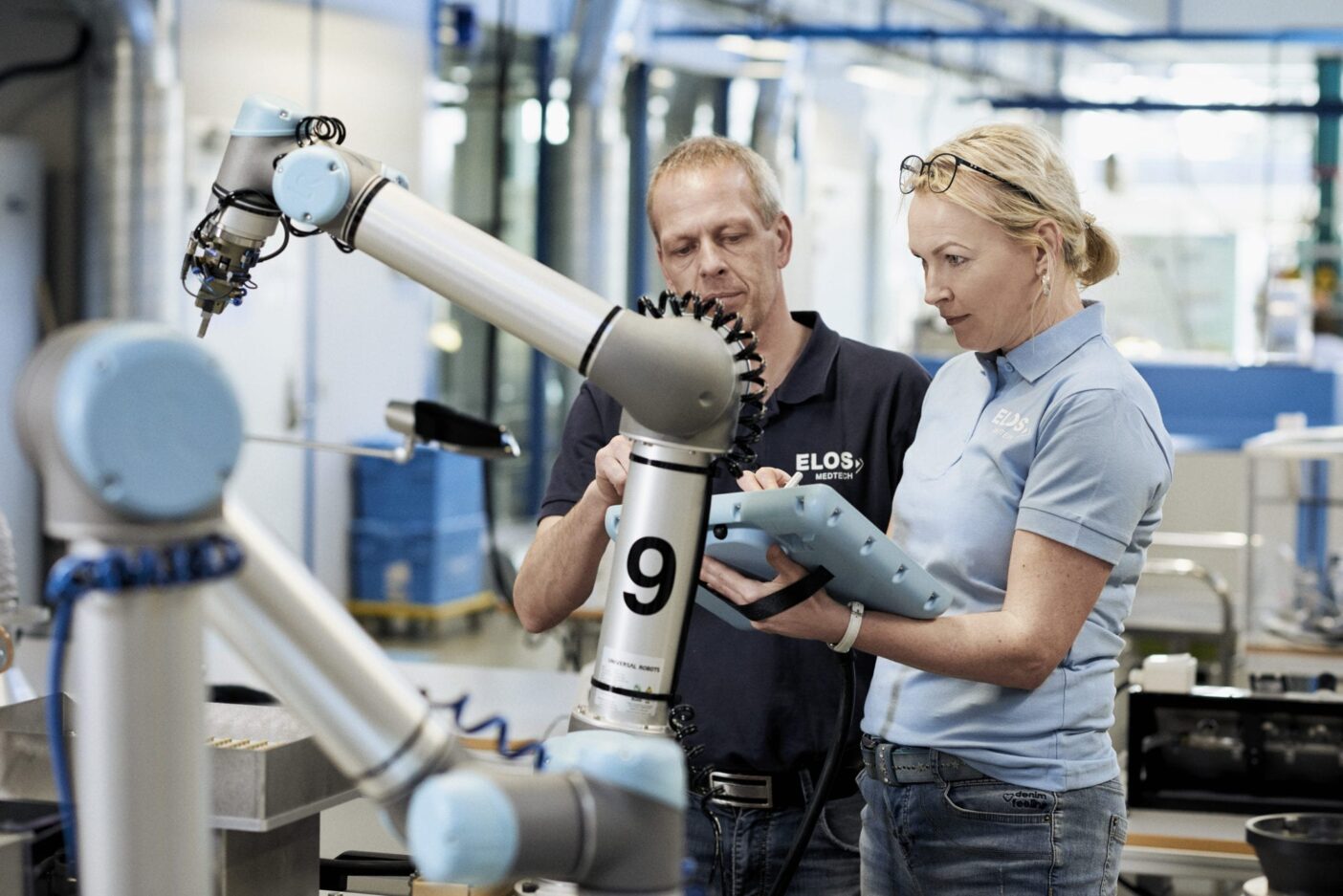 Universal Robots and DLL launch leasing programme | Robotics and Automation