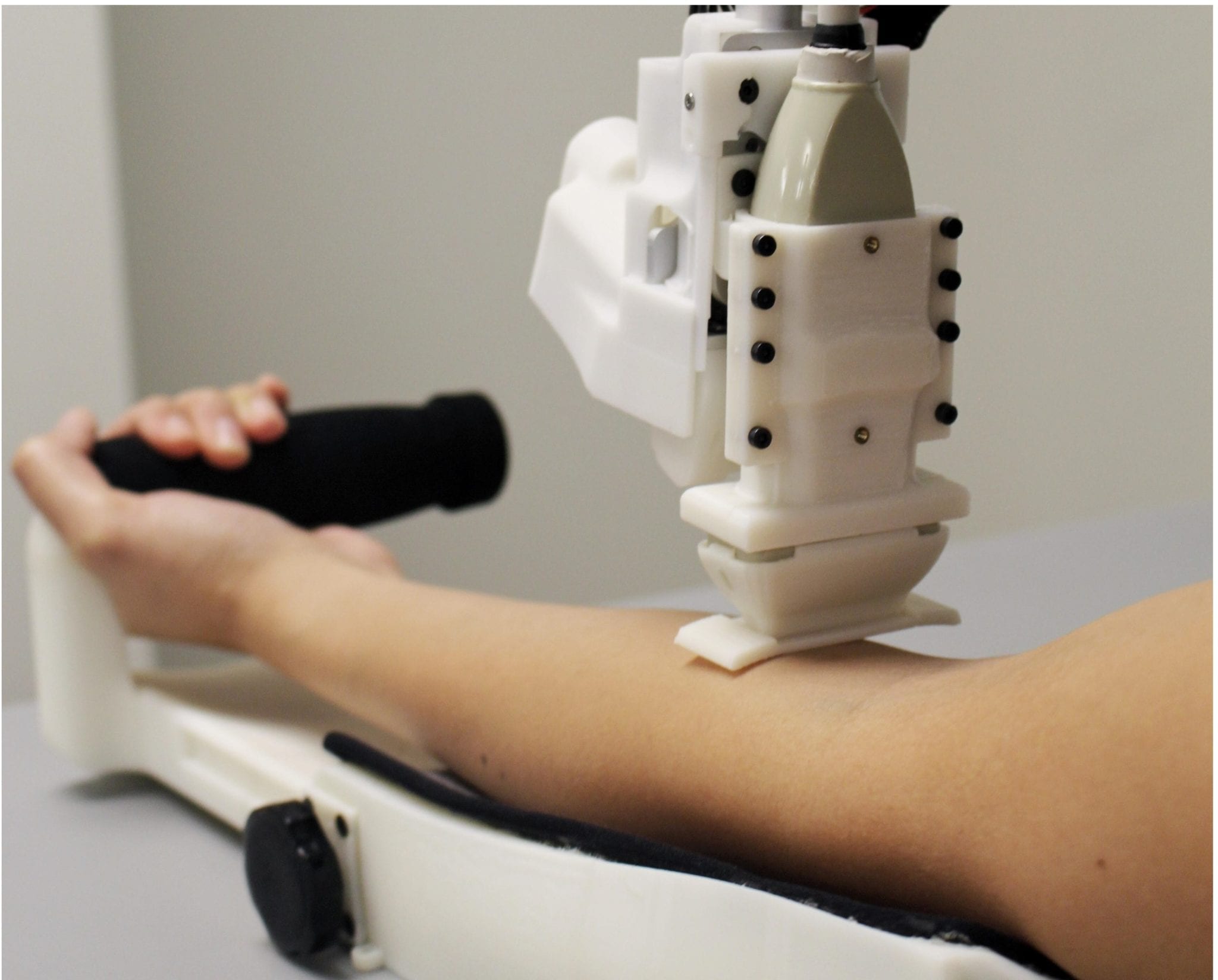 Blood-sampling robot excels in human clinical trial | Robotics and ...