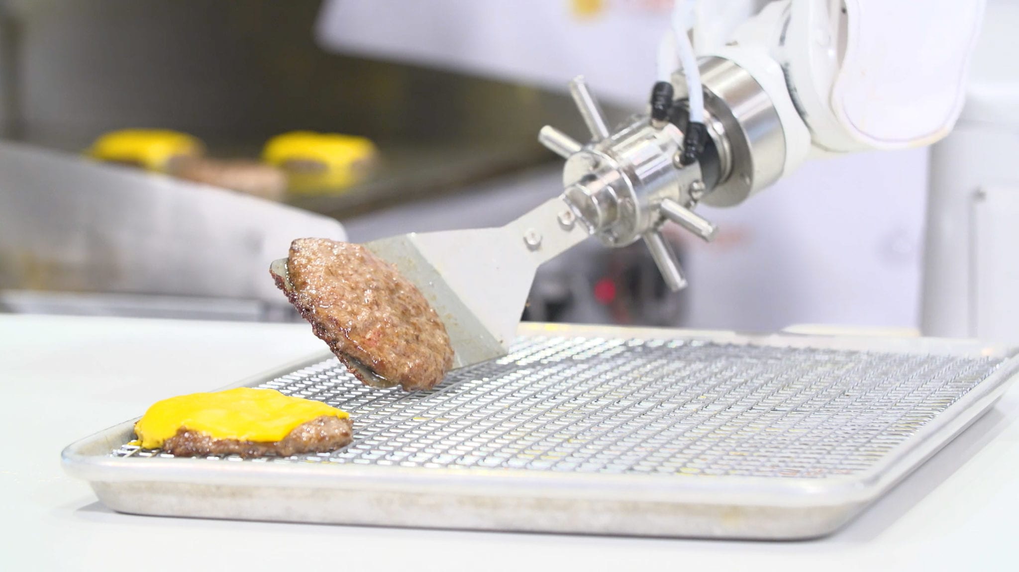 Burger restaurant pilots autonomous robotic kitchen assistant ...
