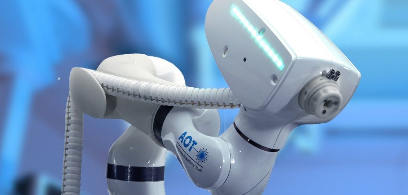 Bone-cutting robot receives CE certification | Robotics and Automation