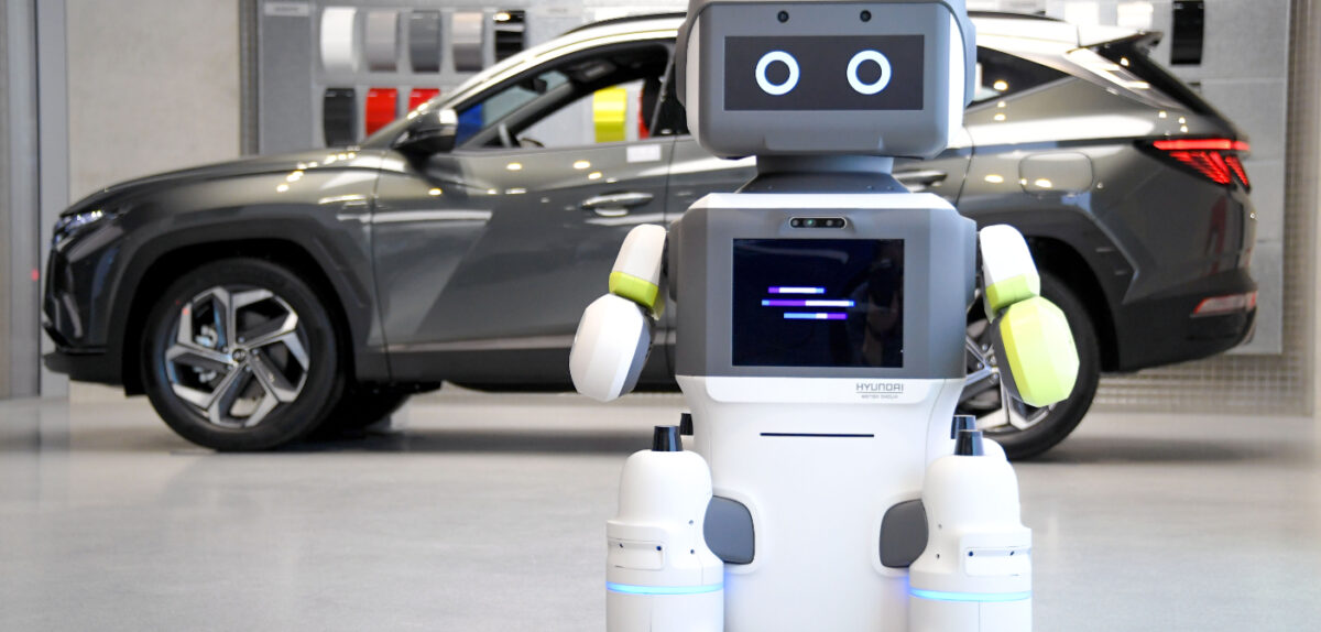 Hyundai introduces humanoid robot for automated customer services ...