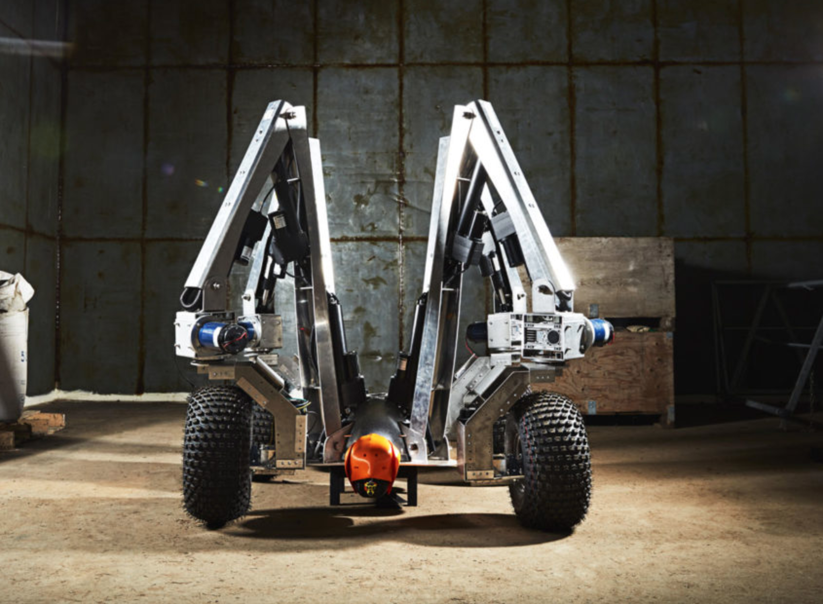 UK’s first 5G-ready argi-robot trialled in rural connectivity project ...