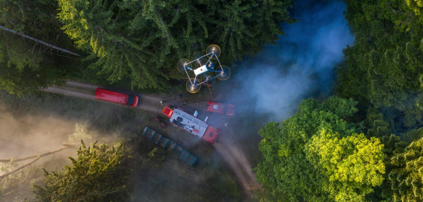 Emergency One brings fire-fighting drone to UK | Robotics and Automation