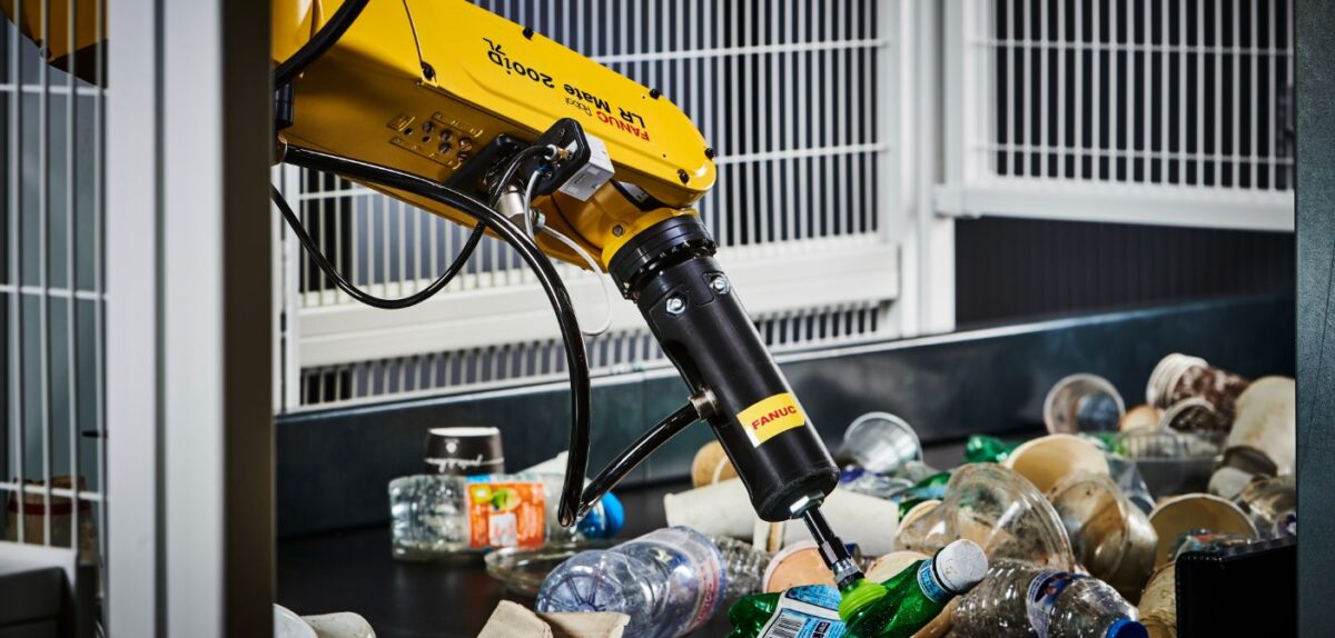 Fanuc-Recycleye robotic waste picker doubles material recovery ...