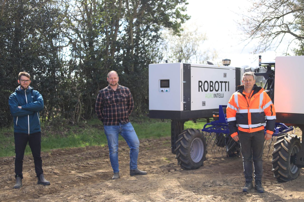 UK’s first commercially available robotic tractor in operation on ...