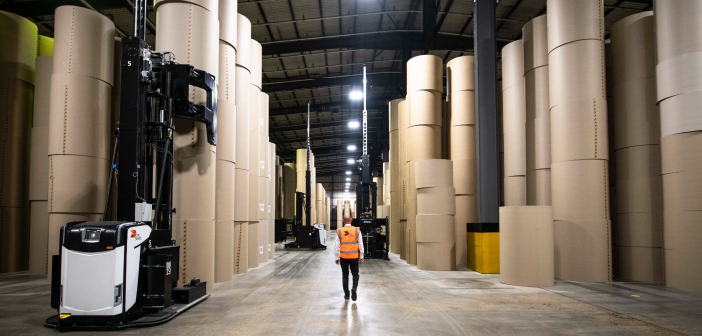 DS Smith deploys AGV fleet at major UK paper mill | Robotics and Automation