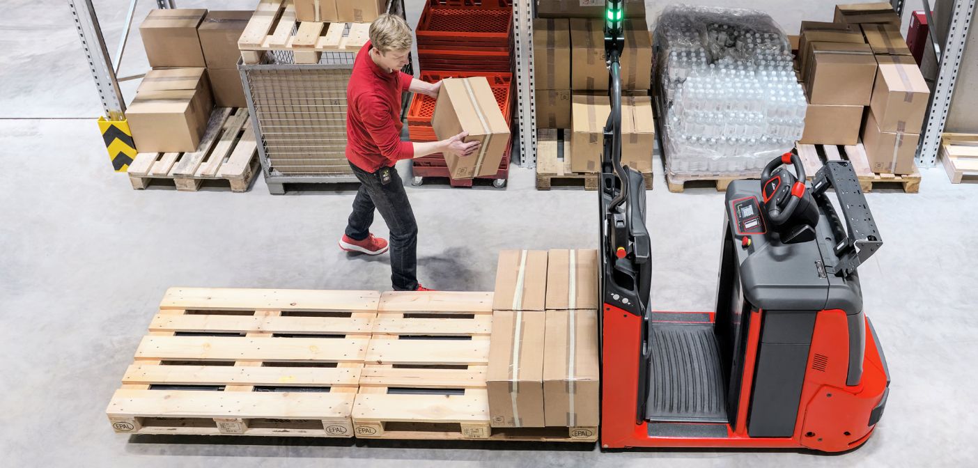 Research project to hold autonomous warehouse truck trials in Hamburg ...