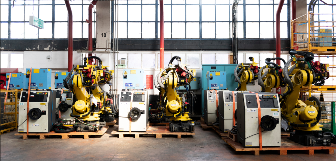 Retrofitting robots: the other operation at the Refactory | Robotics ...