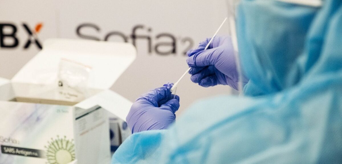 Shanghai University develops throat swab robot for rapid sampling ...