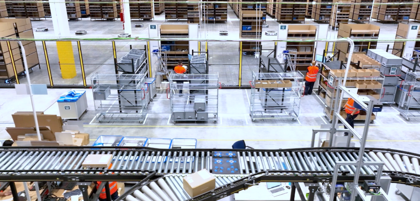 Geek+ AMRs deployed at automated logistics hub in Spain | Robotics and ...