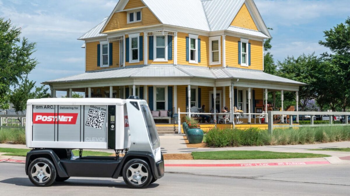 PostNet introduces autonomous robot delivery service in Texas ...