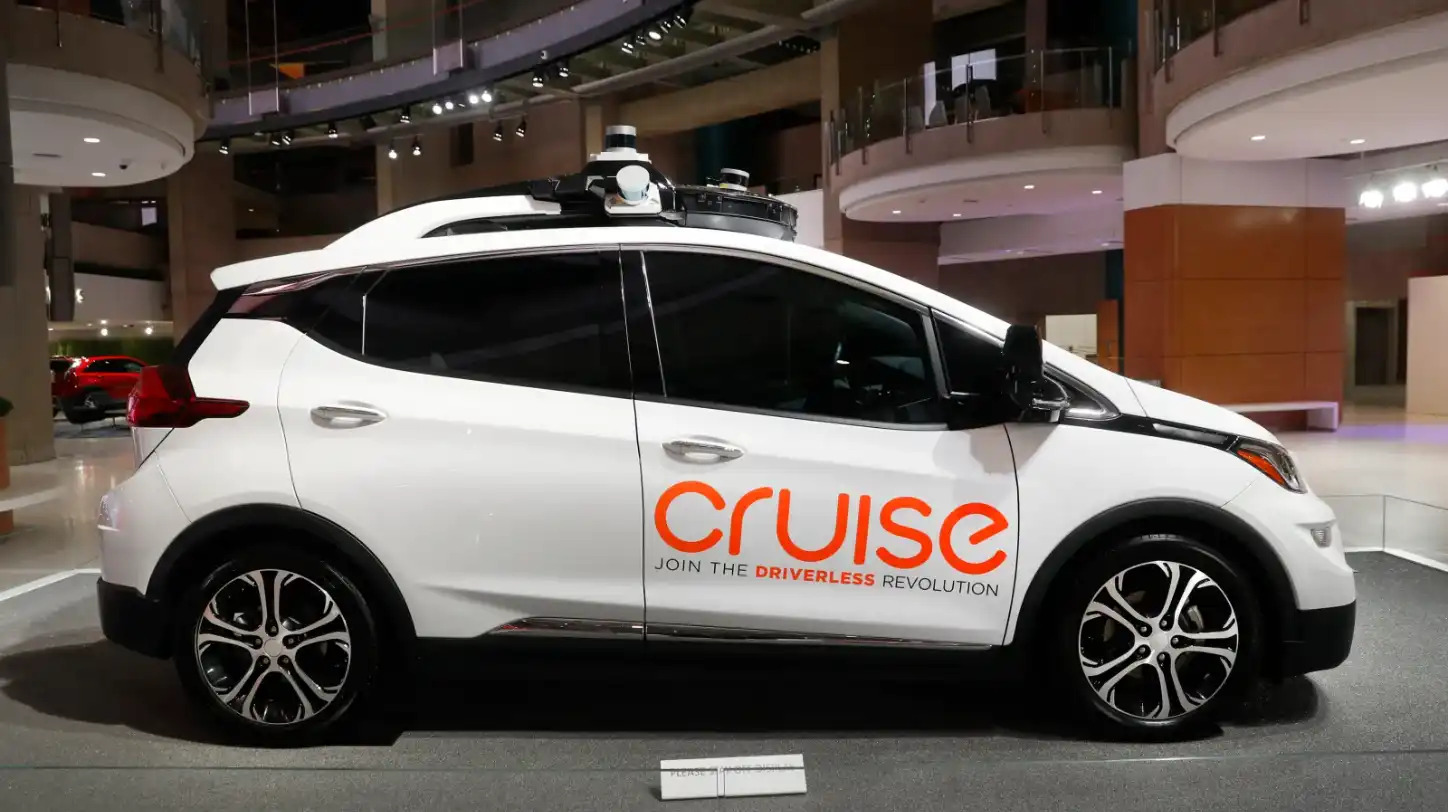 DMV halves Cruise’s autonomous vehicle fleet following two crashes ...