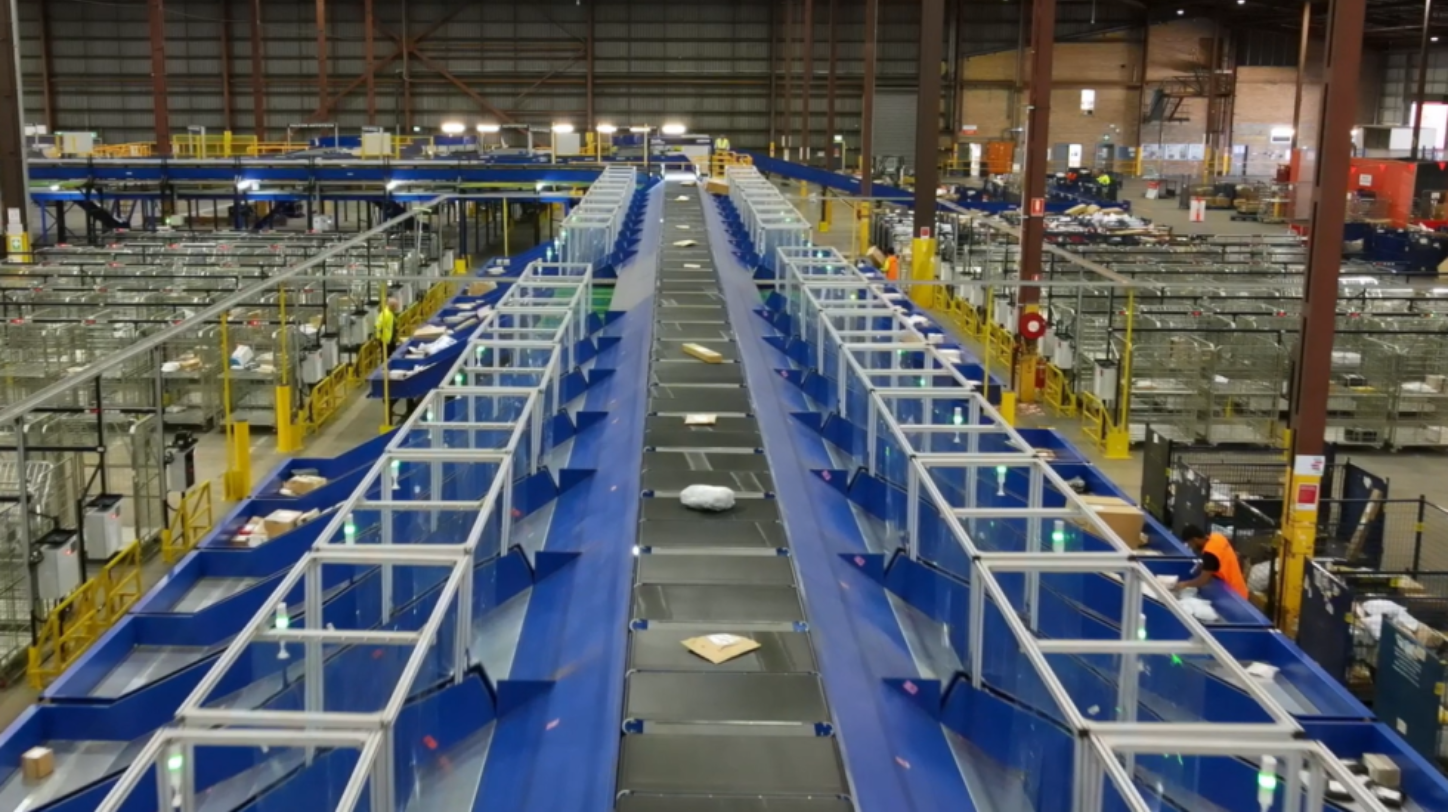 Automated parcel sorter installed at Aramex Sydney hub | Robotics and Automation