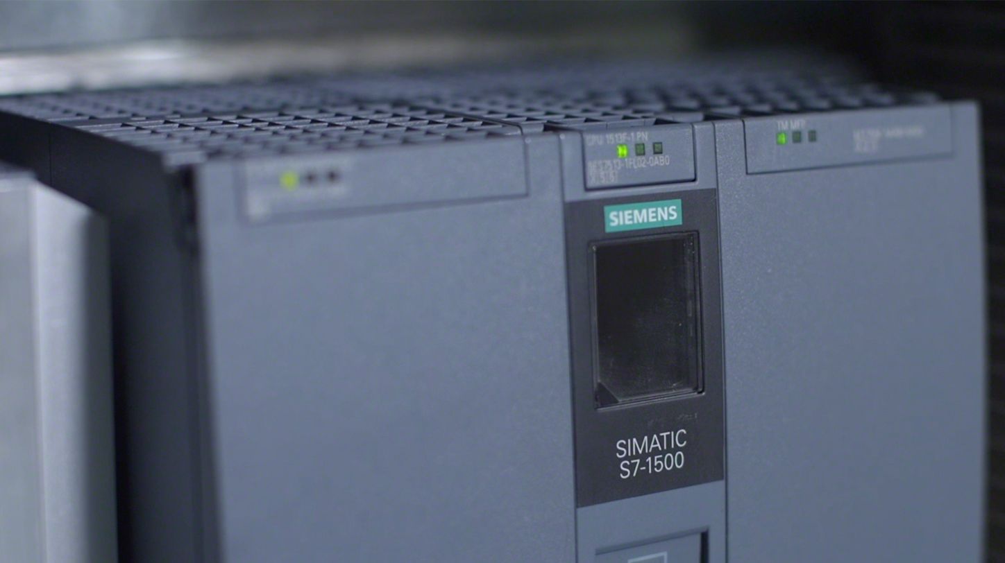 Siemens' AI software used in robotic picking system | Robotics and ...