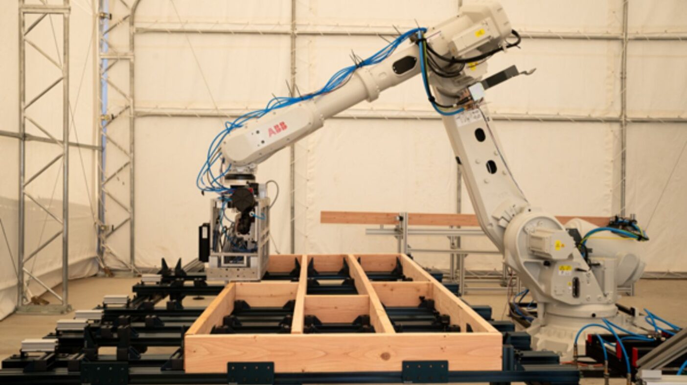 ABB and Cosmic use AI-powered robots to rebuild homes in Los Angeles ...