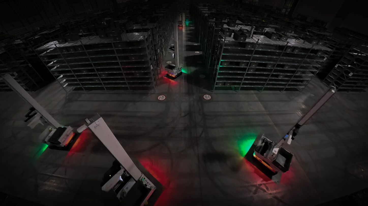 AI autopickers operate after dark | Robotics and Automation